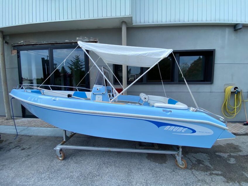 Brube New Port usato guida senza patente Venezia | CompanyMarine